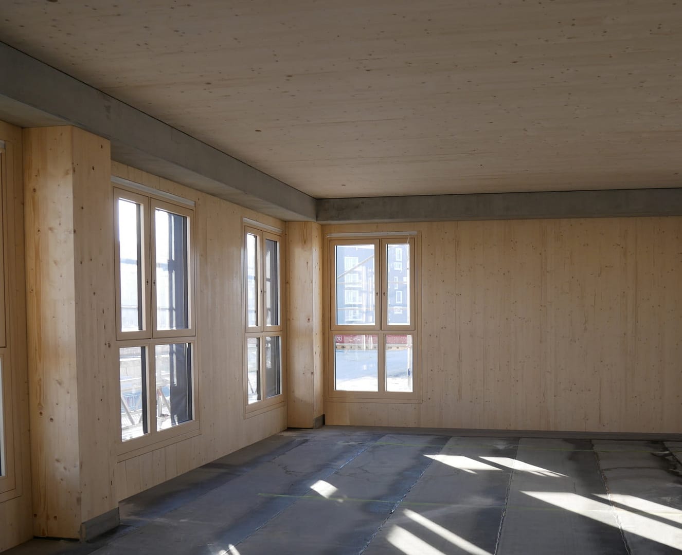 CLT Bouw: Een Duurzaam Alternatief,Traditionele Constructie